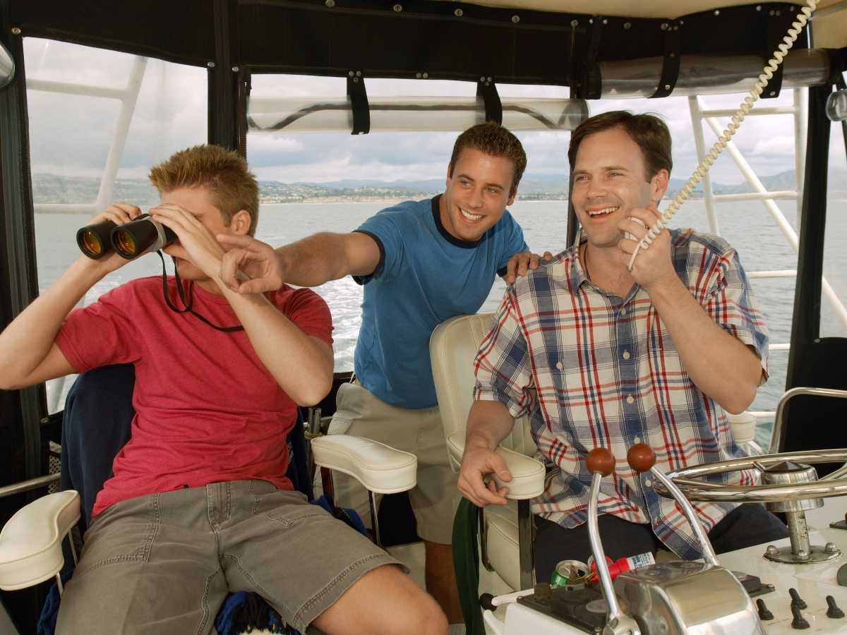 Recreational-Boaters - In-Command Seamanship Training - Recreational ...