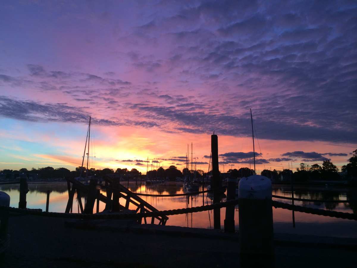 Wickford Sunset.1 - In-Command Seamanship Training - Recreational ...
